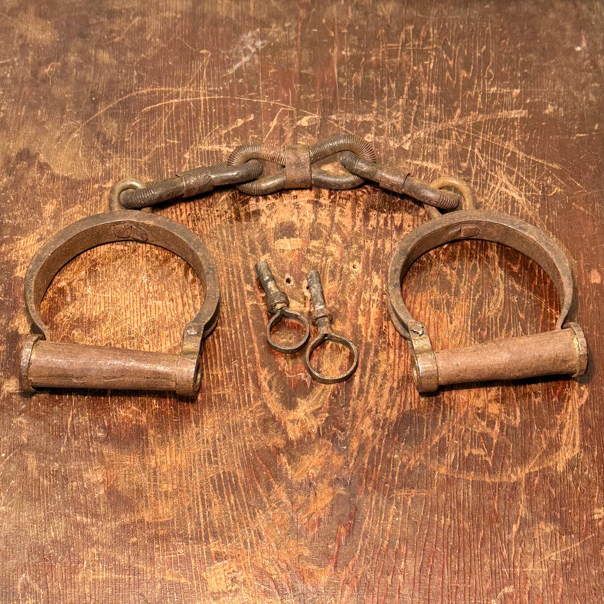 Antique Sheriff Handcuffs with Bowtie Chain Design and 2 Keys – Mad Van ...