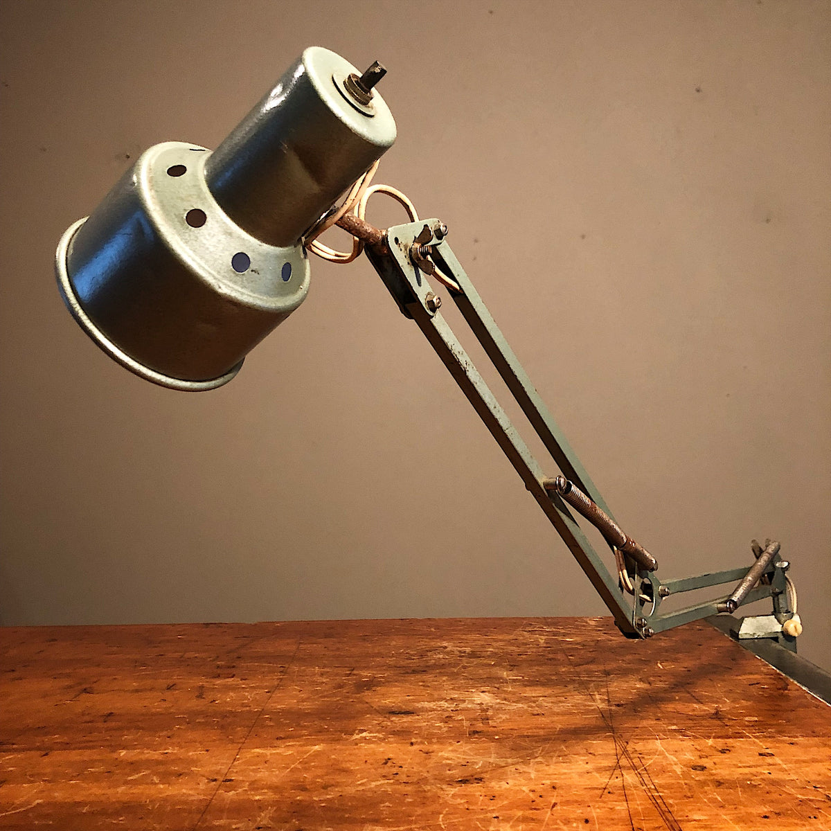 Vintage Swing Arm Drafting Lamp | Cyril Pesek Estate – Mad Van Antiques